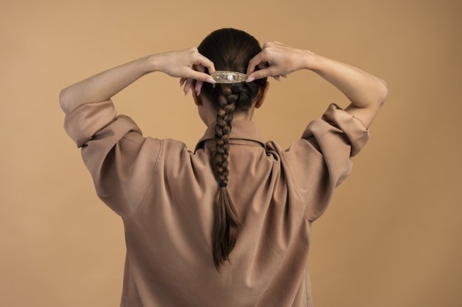 Complete Guide to Trendy Hair Accessories!
